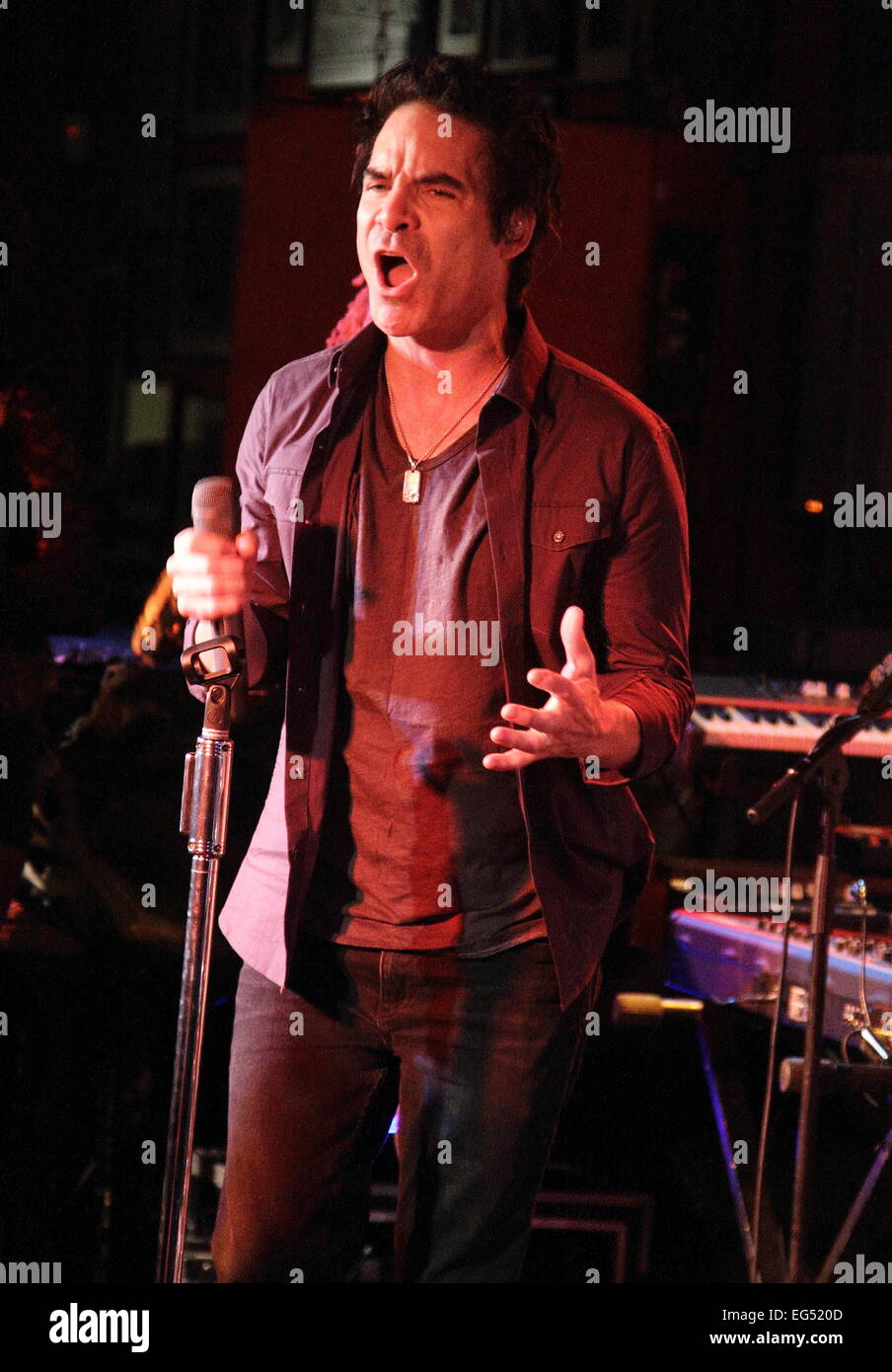 Grammy Award winning US rock band, Train, play gig at London's '100 ...