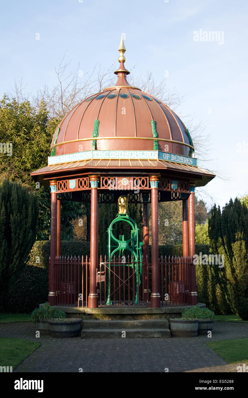 The Maharajah's Well in Stoke Row, Oxfordshire, England Stock Photo - Alamy