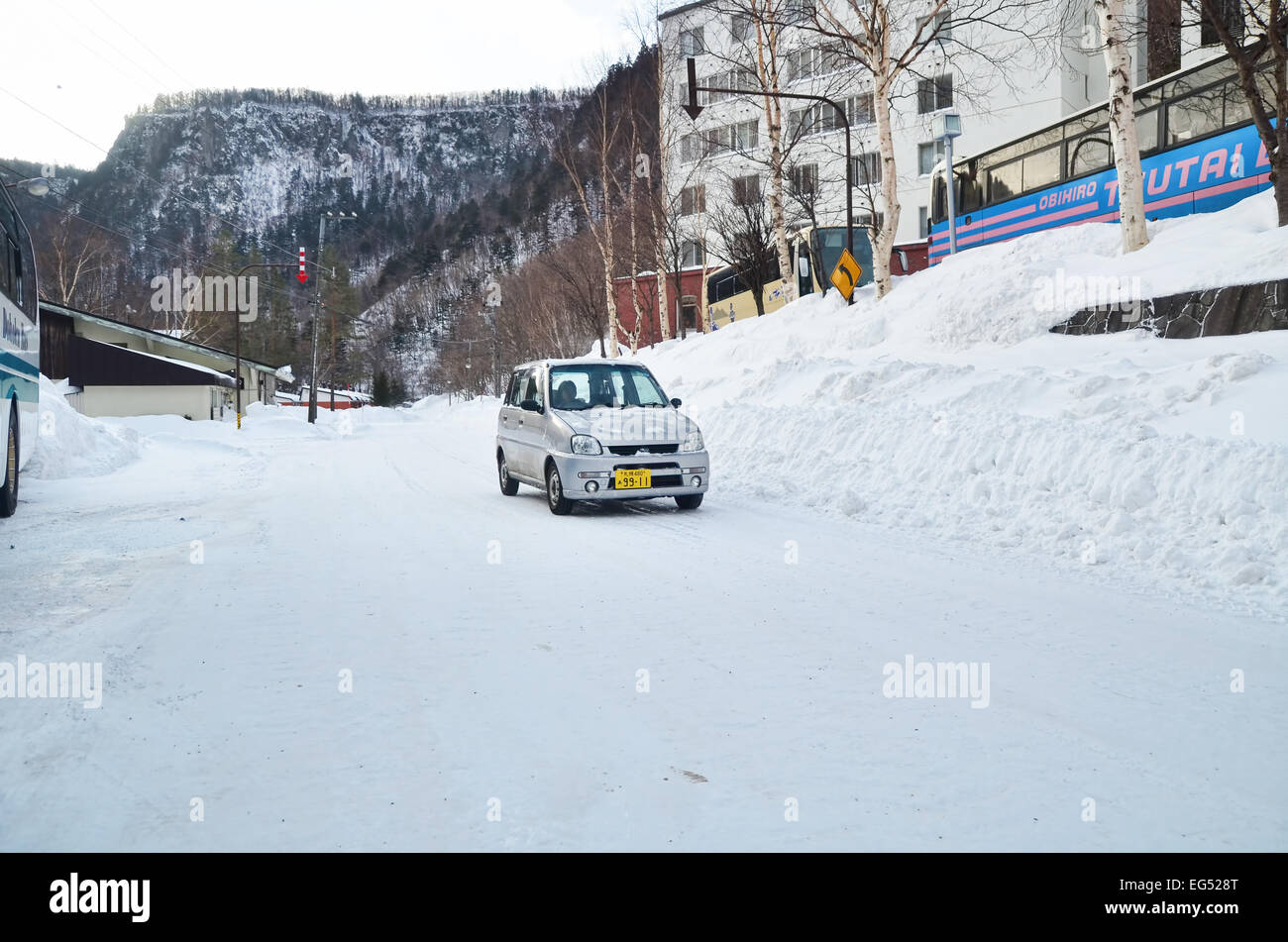 Car passing pass road hi-res stock photography and images - Alamy