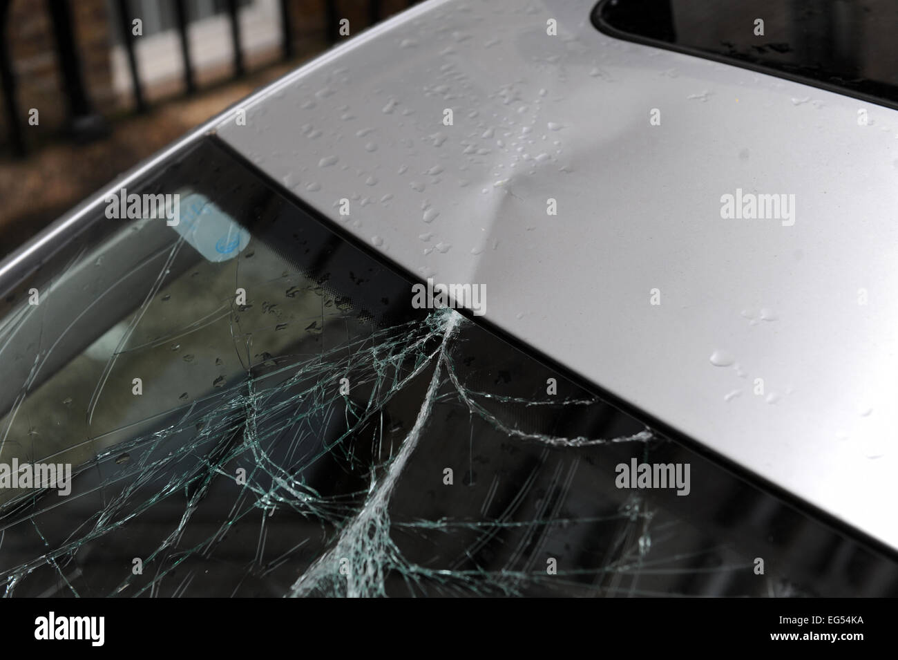 Vandallised windscreen in volkswagen polo car Stock Photo - Alamy