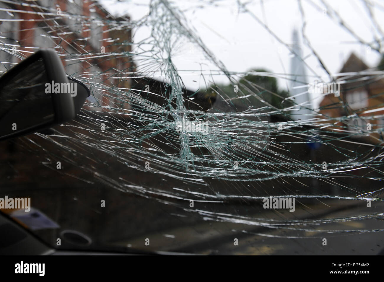 Smashed windscreen in volkswagen polo car Stock Photo - Alamy