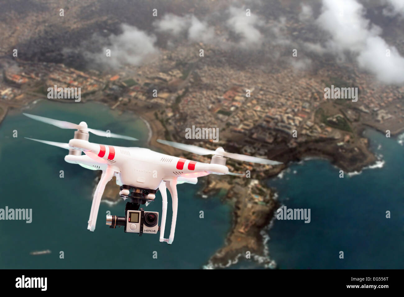 Drone flying over city hi-res stock photography and images - Alamy