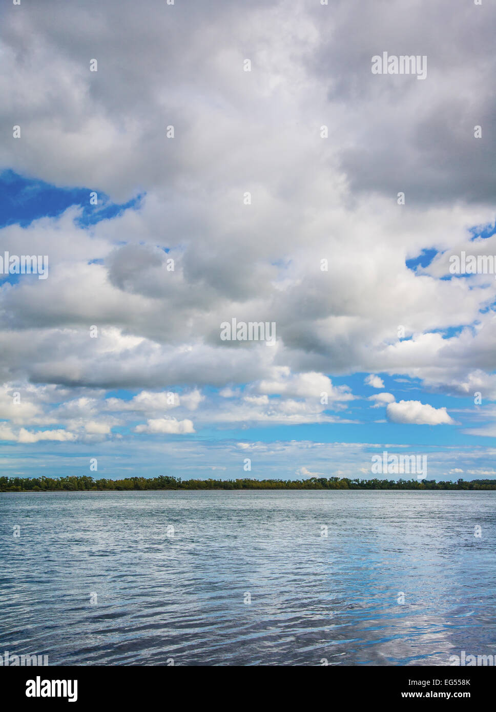 Storm clouds over lake michigan hi-res stock photography and images - Alamy