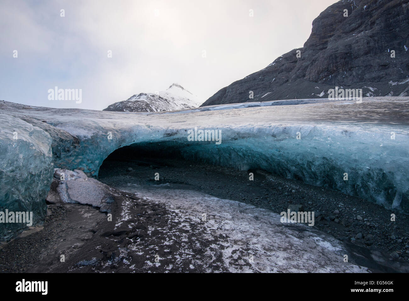 Entrance of an ice cave hi-res stock photography and images - Alamy
