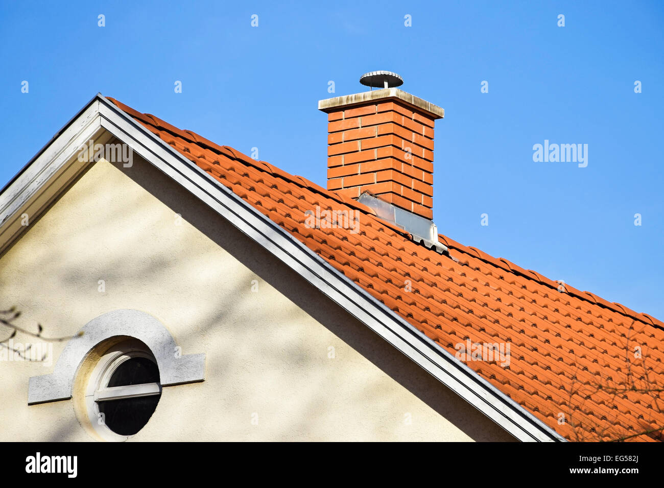 Stack roof hi-res stock photography and images - Alamy