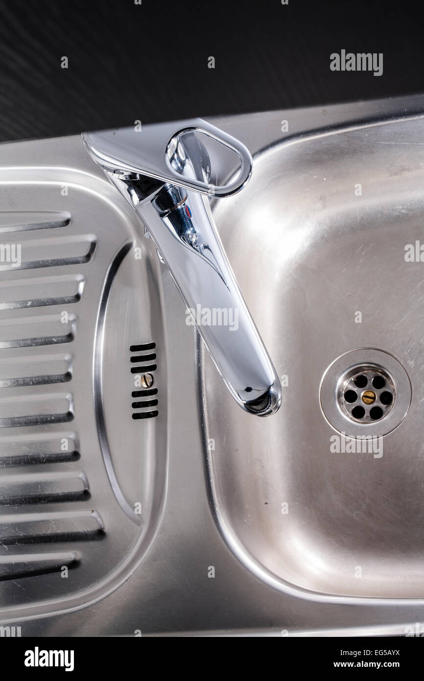 Modern kitchen tap hi-res stock photography and images - Alamy
