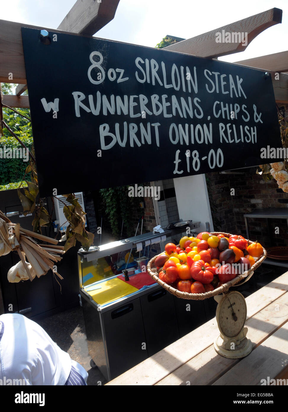 The albion pub in islington hi-res stock photography and images - Alamy