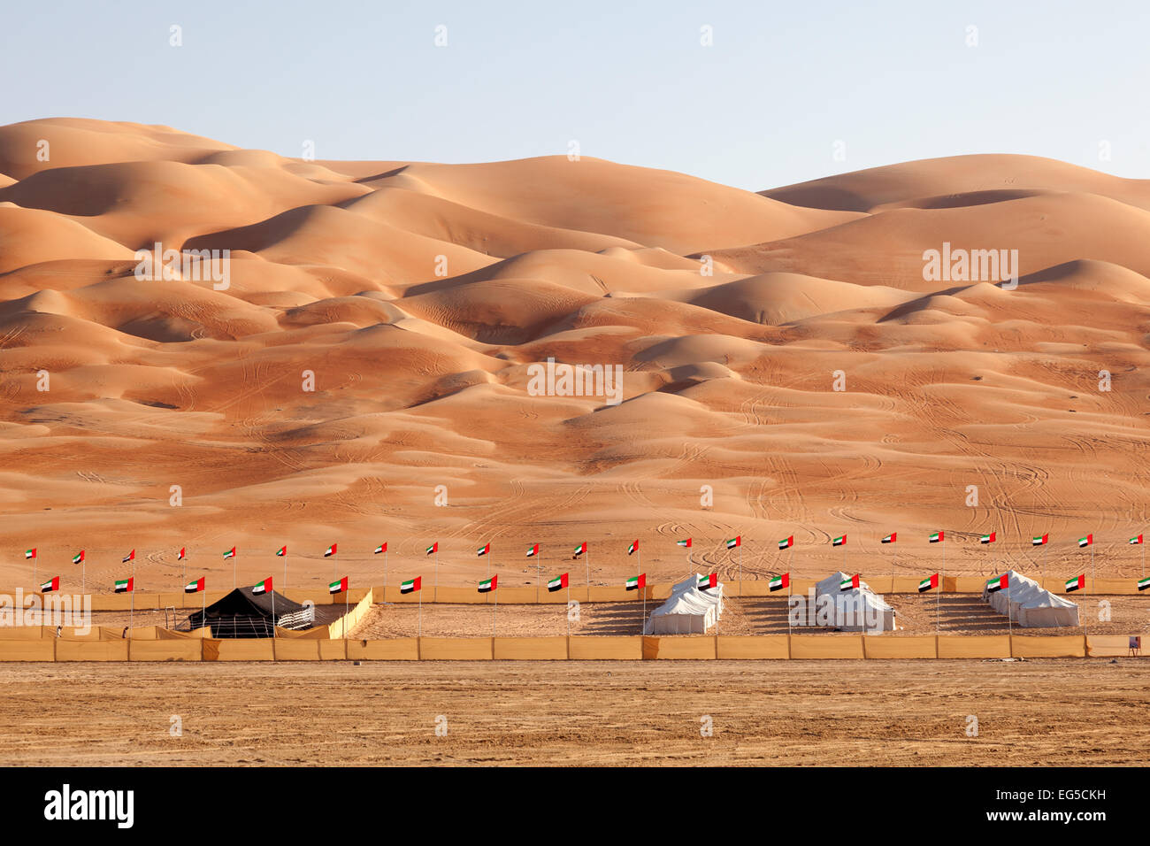 Moreeb dune abu dhabi hi-res stock photography and images - Alamy