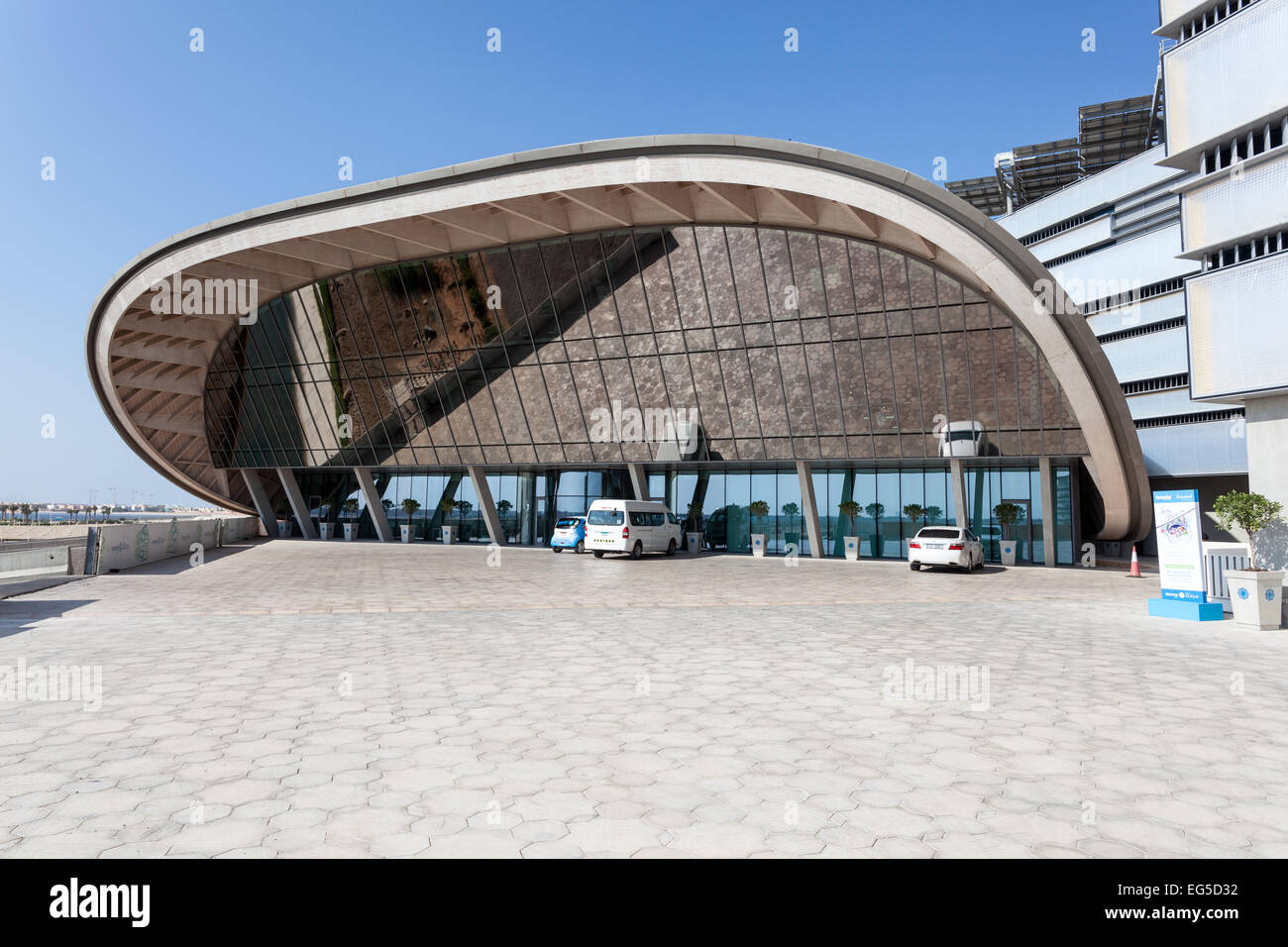 View of the Masdar Institute of Science and Technology, Abu Dhabi Stock ...