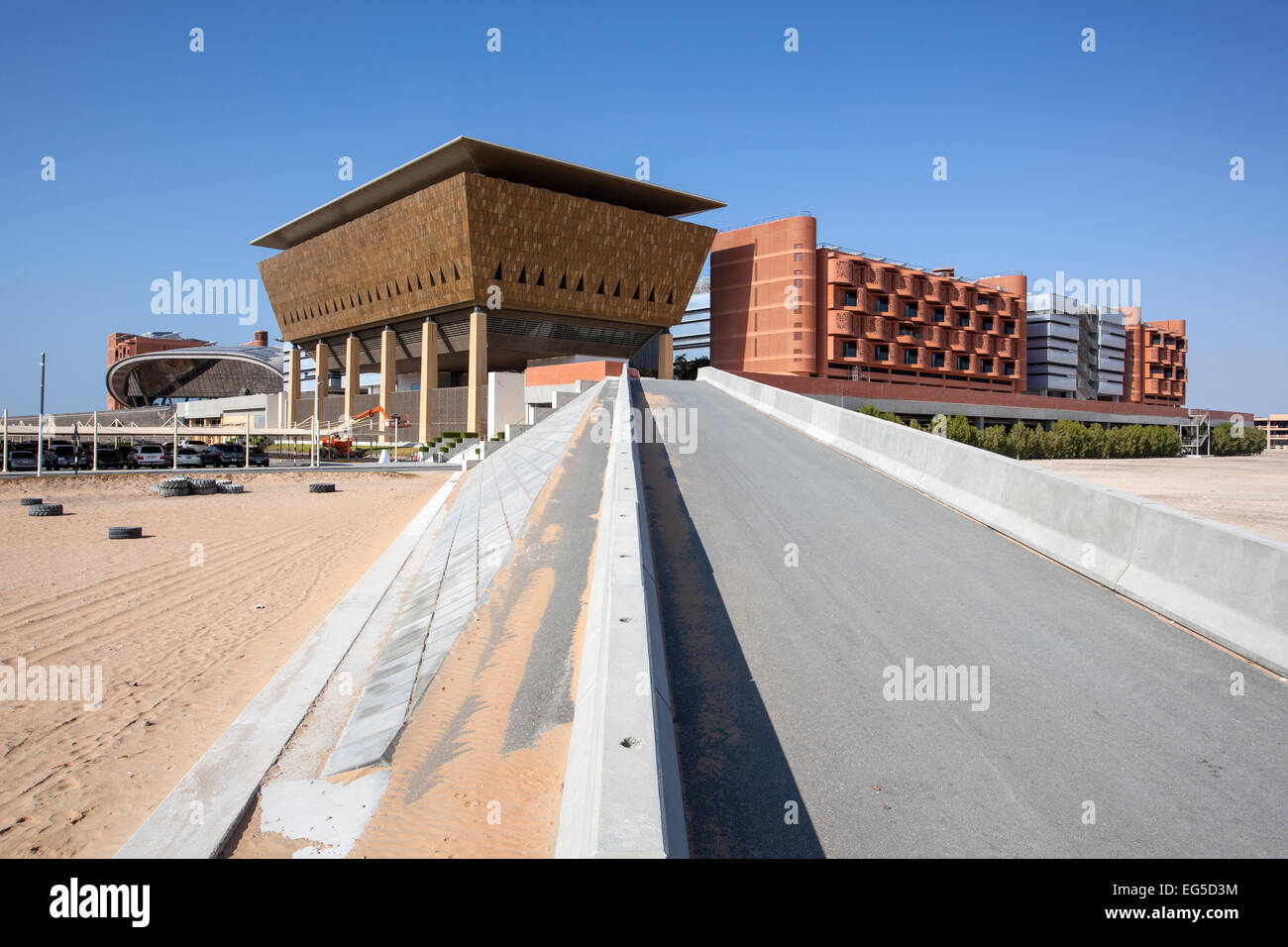 Masdar city science hi-res stock photography and images - Alamy