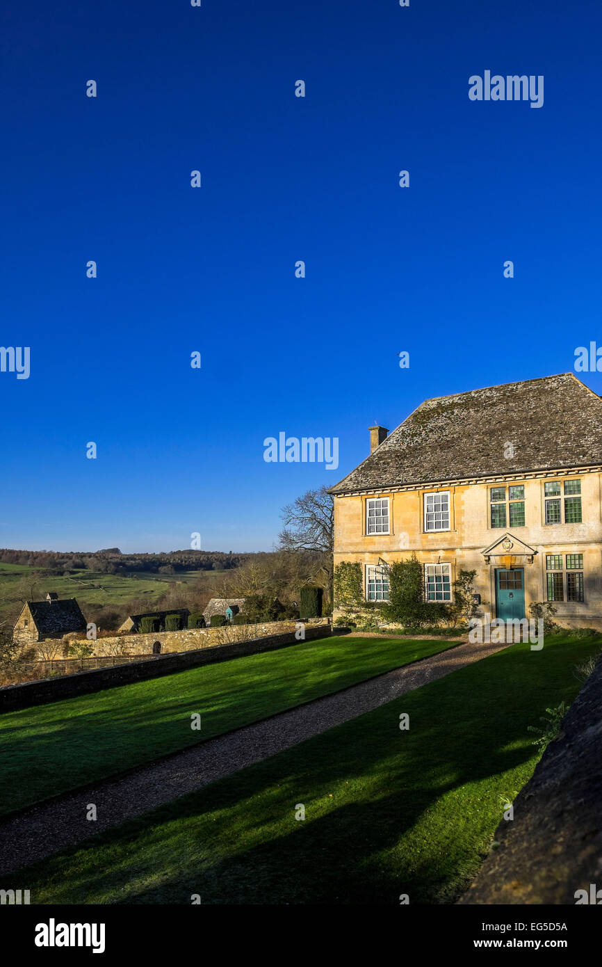 cottages cotswolds uk Stock Photo - Alamy