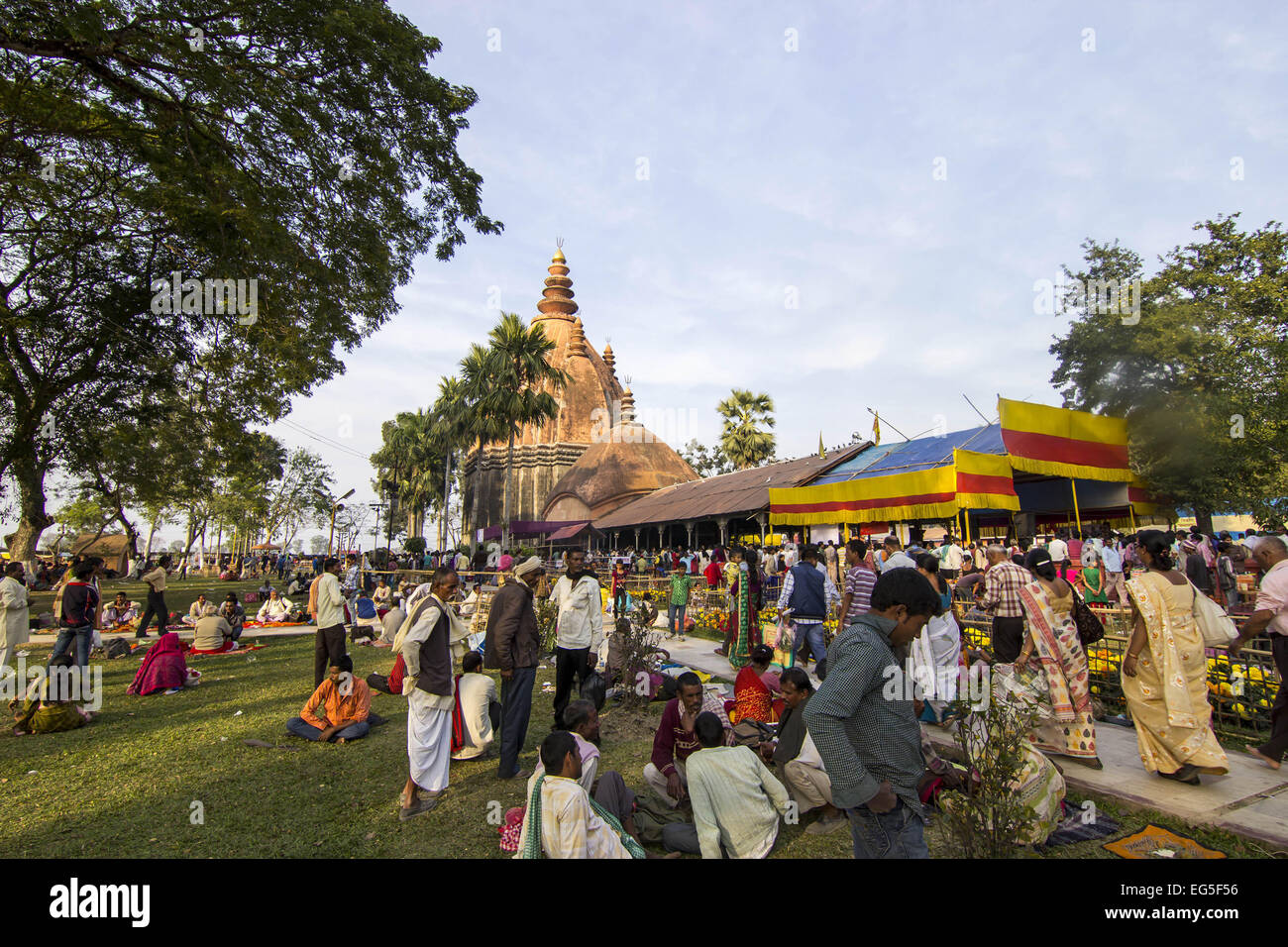 Sivasagar, Assam, India. 17th Feb, 2015. Indian hindu devotees throng ...