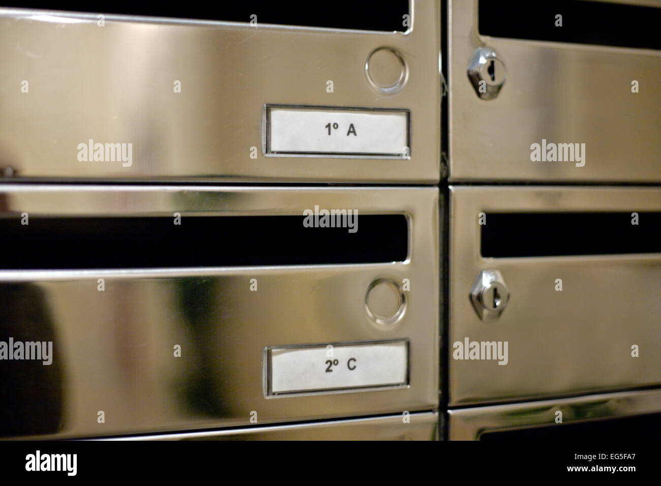 Delivery hall hi-res stock photography and images - Alamy