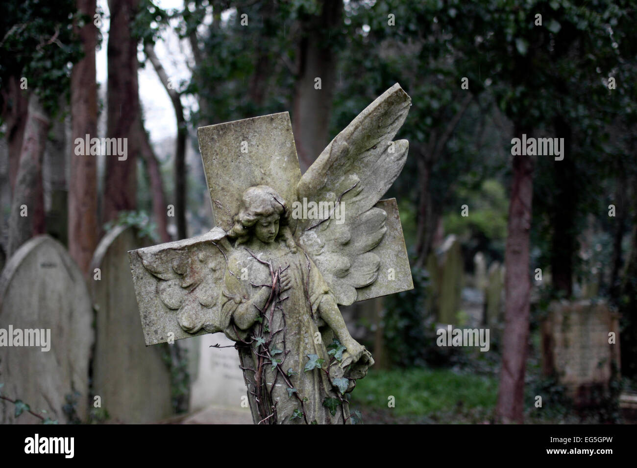 Angel with broken wing hi-res stock photography and images - Alamy