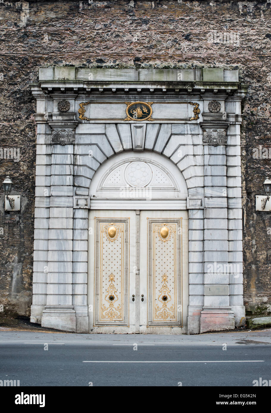 ISTANBUL, Turkey / Türkiye — An ornate gate in the wall of Dolmabahce ...
