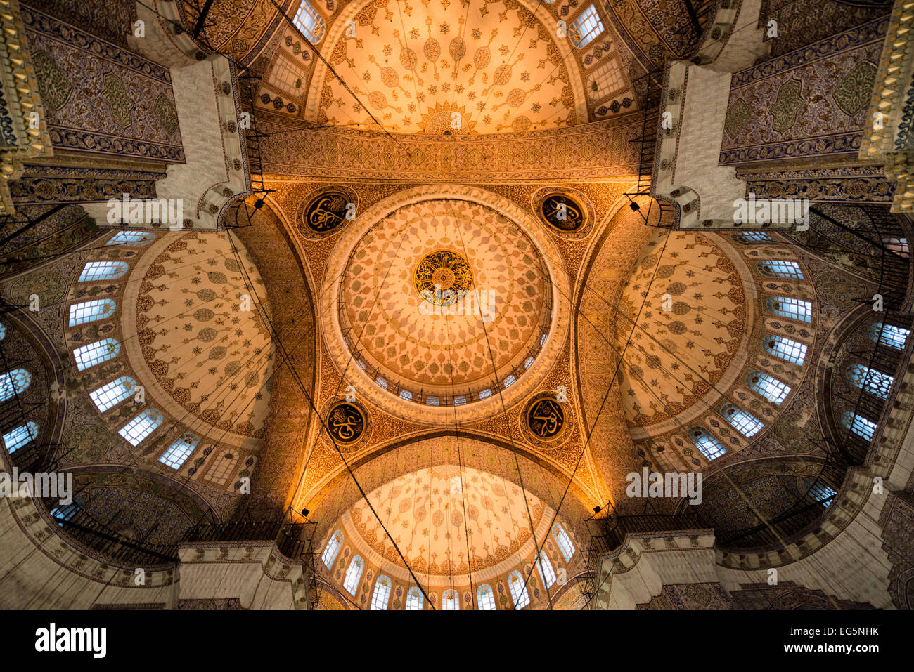 Yeni Camii New Mosque Interior Dome Istanbul Turkey // ISTANBUL, Turkey ...