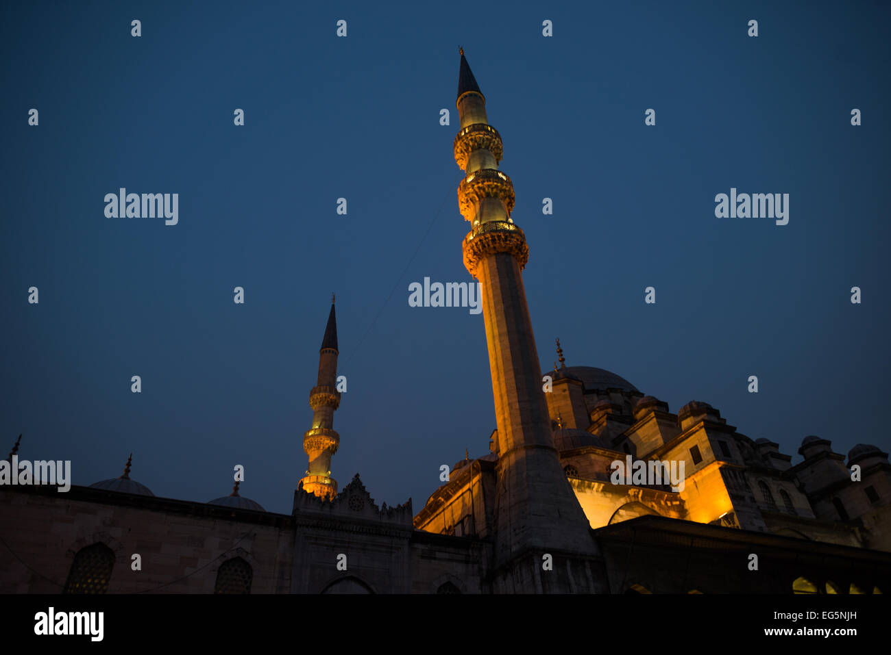 Yeni Camii New Mosque Courtyard Istanbul Turkey // ISTANBUL, Turkey ...