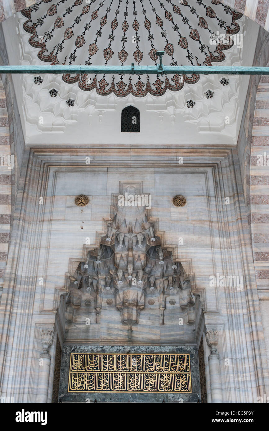 Süleymaniye Mosque Detail Istanbul // ISTANBUL, Turkey — Dedicated to ...