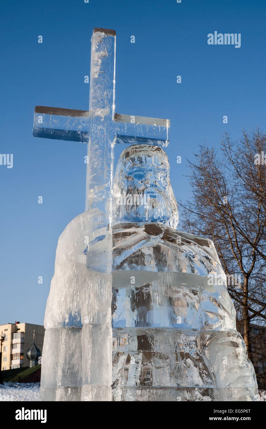 An ice Christ on the frozen Dnieper in winter Stock Photo - Alamy