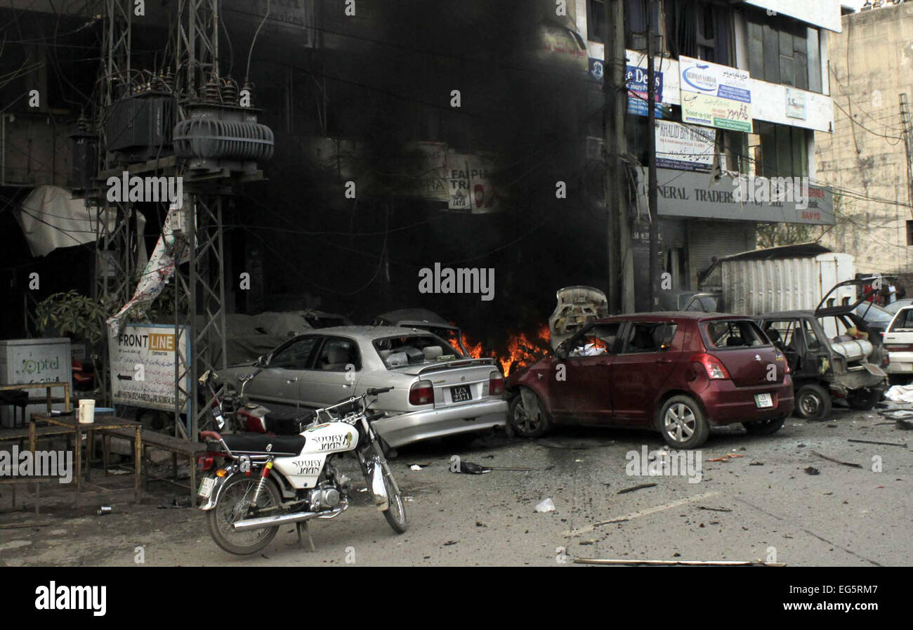 Explosion fire column hi-res stock photography and images - Alamy