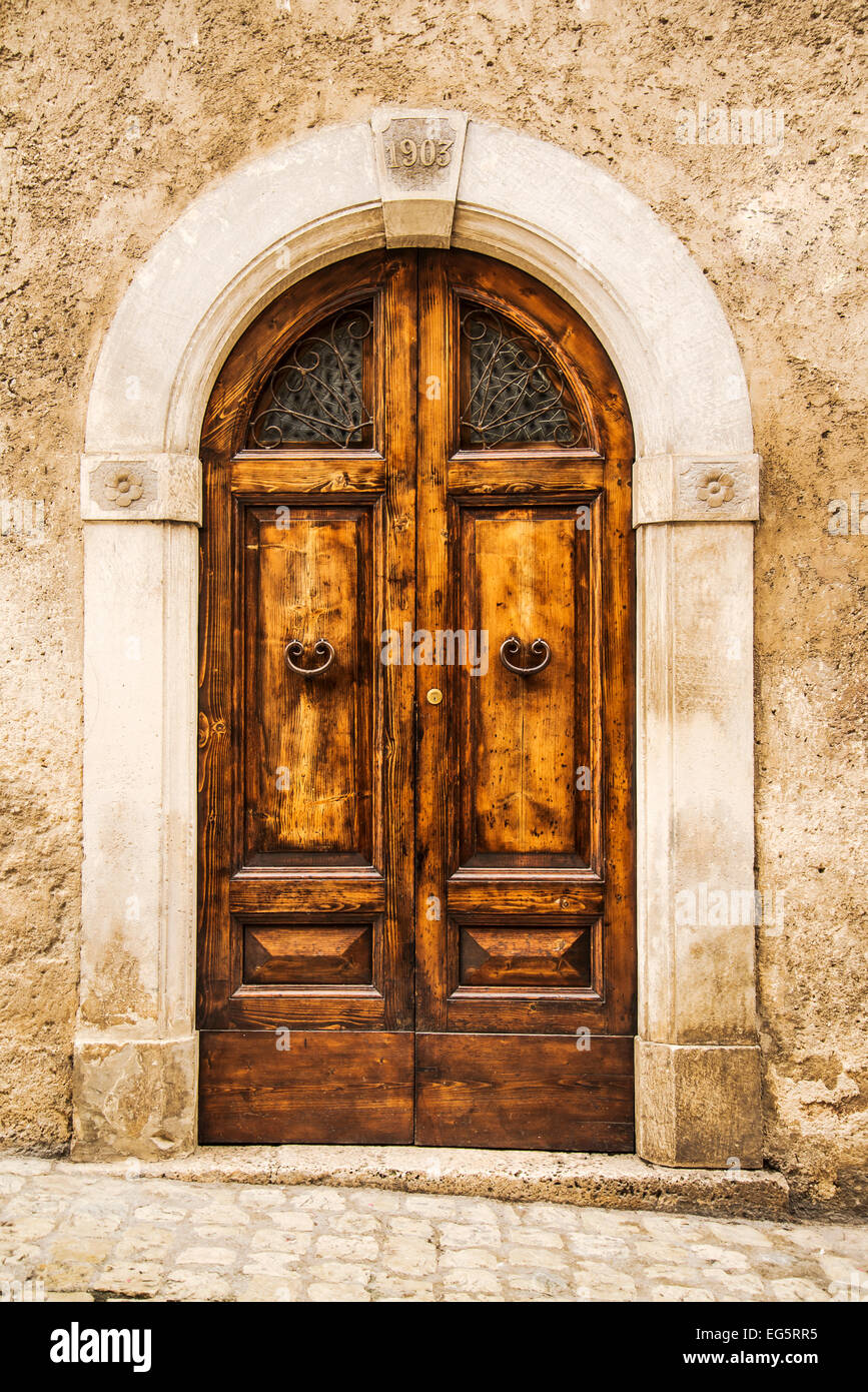 italian door in a small village, Italy Stock Photo - Alamy
