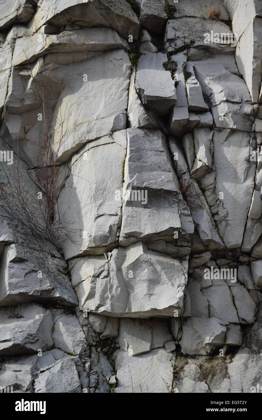 Faces in rock hi-res stock photography and images - Alamy