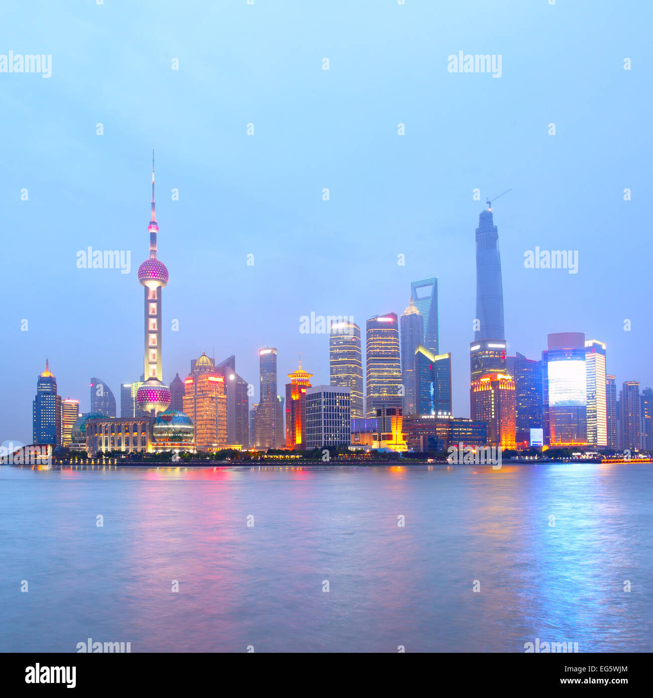 Pudong shanghai night hi-res stock photography and images - Alamy