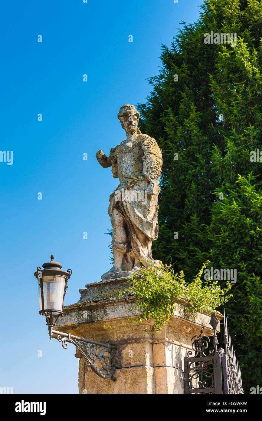 Castello bevilacqua hi-res stock photography and images - Alamy