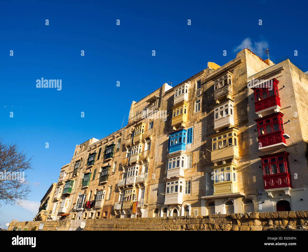 Building facade - Valletta, Malta Stock Photo - Alamy