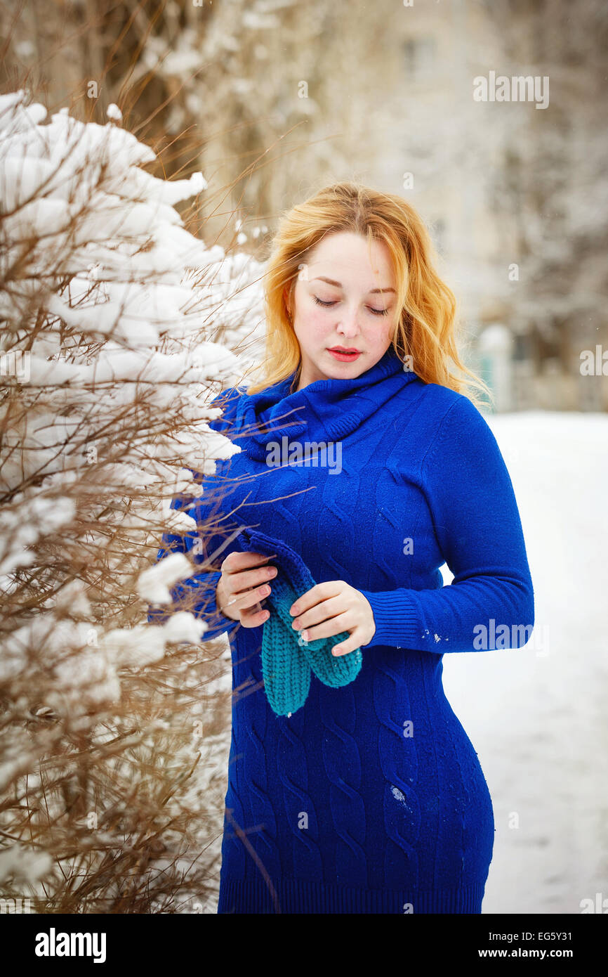 Pretty girl in winter Stock Photo - Alamy