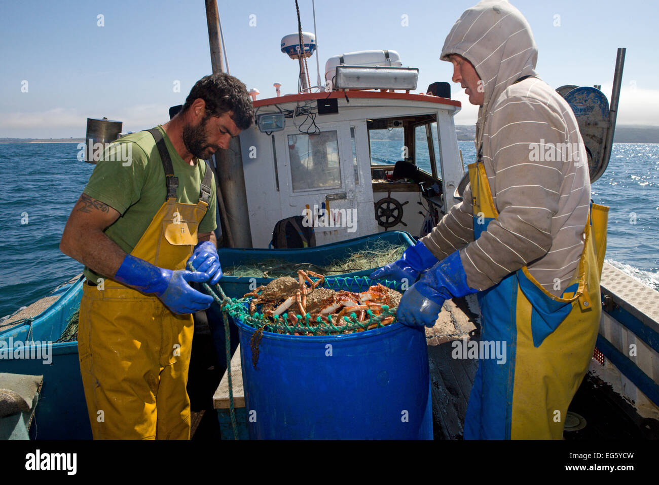 Packing boats hi-res stock photography and images - Alamy
