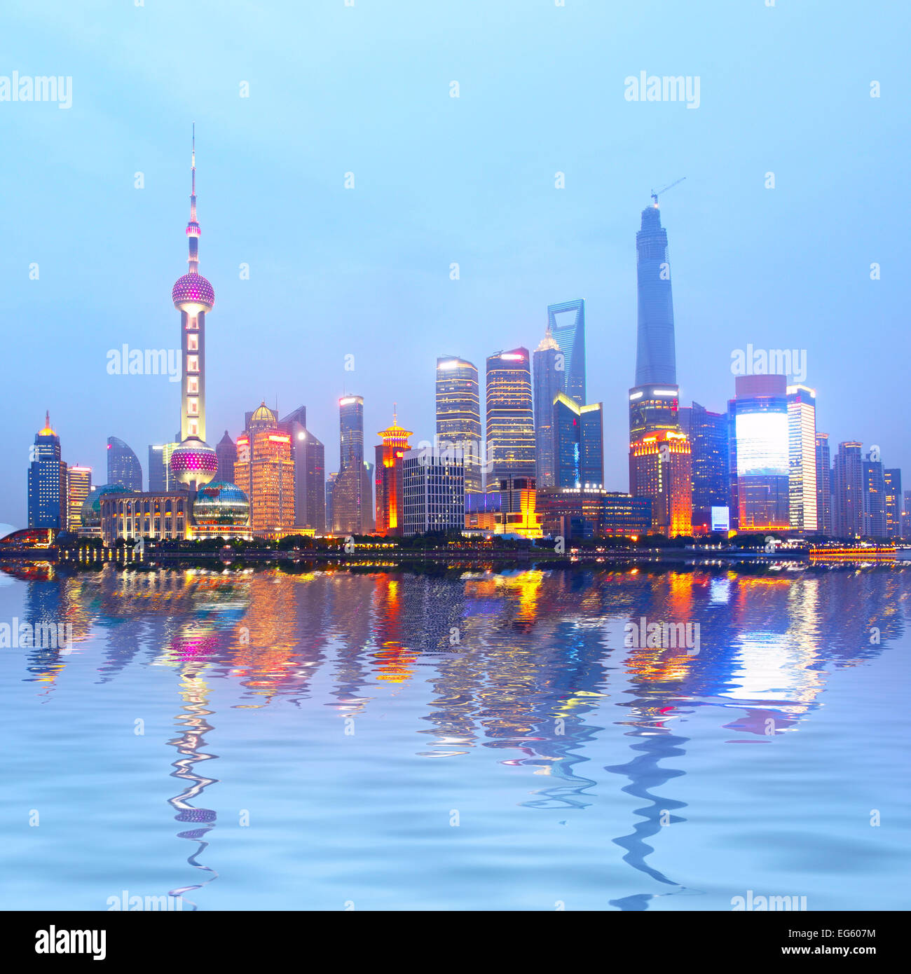 Shanghai, china night sky hi-res stock photography and images - Alamy