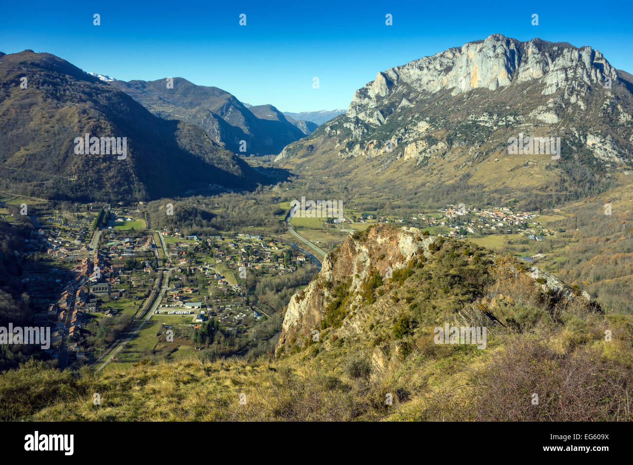 Villages of Les Cabannes and Verdun with Sinsat mountain, Ariege valley ...