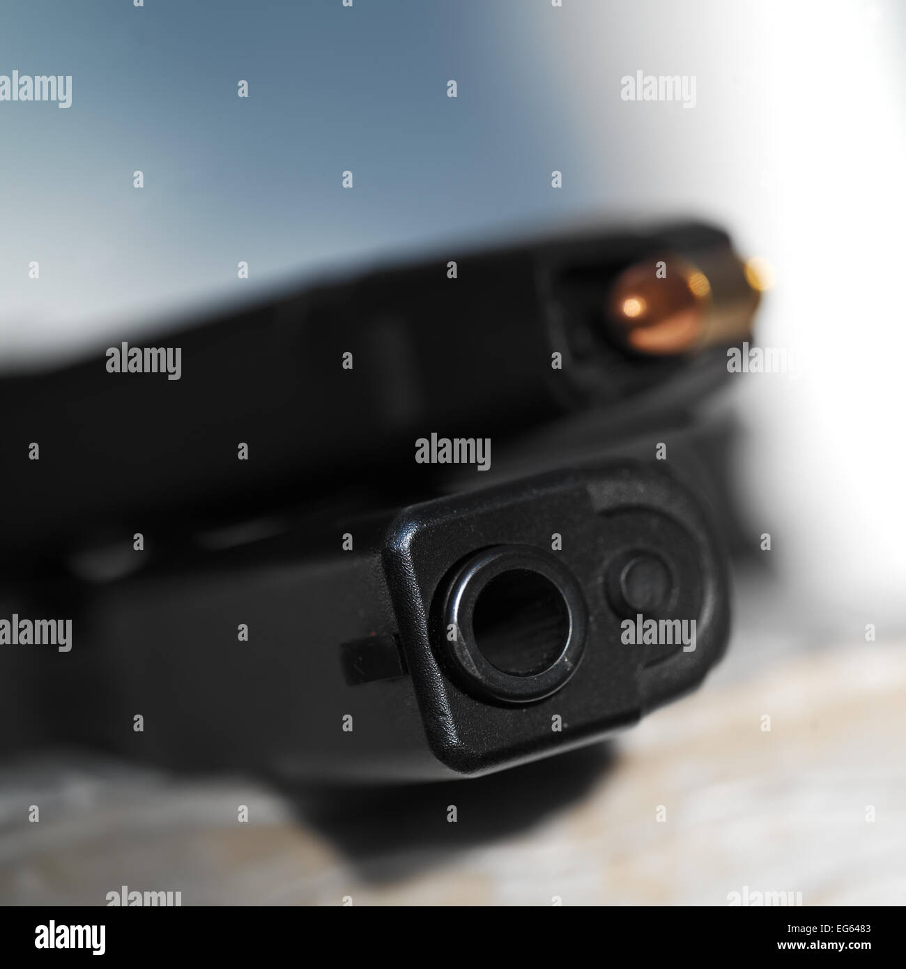 Rifle barrel pointing hi-res stock photography and images - Alamy