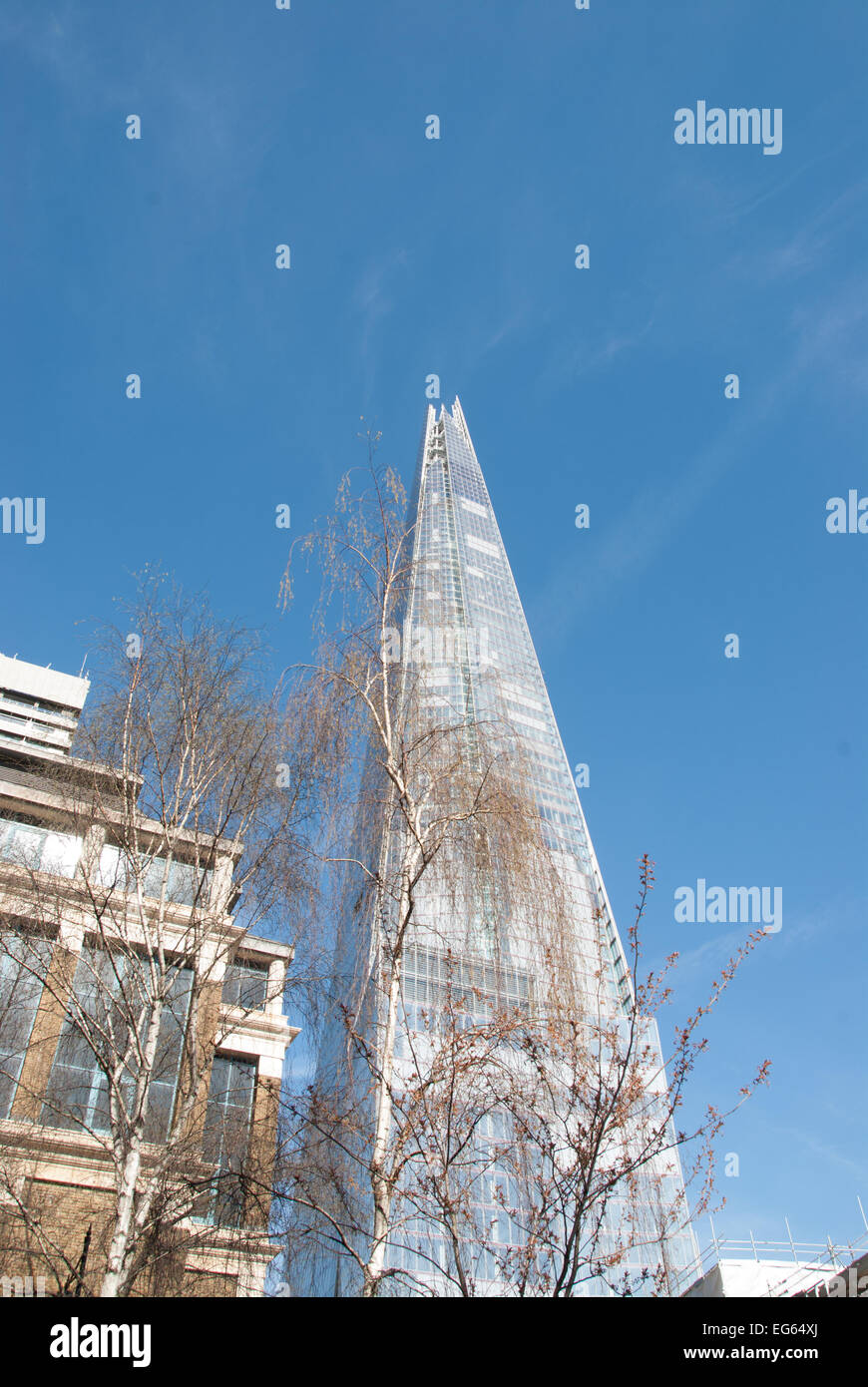 Londons shard iconic landmark hi-res stock photography and images - Alamy