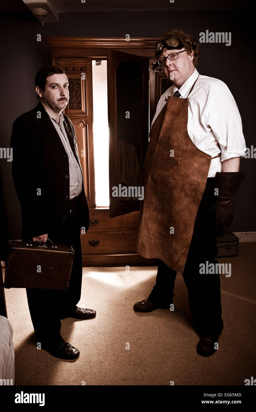 SKELETONS (2010) ANDREW BUCKLEY ED GAUGHAN NICK WHITFIELD (DIR ...