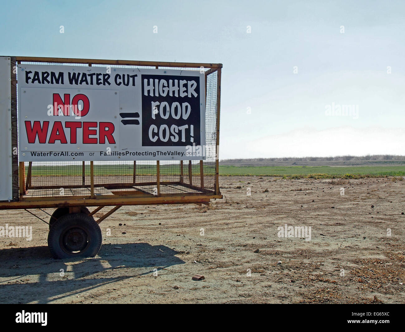 drought farm water cut sign California Stock Photo - Alamy