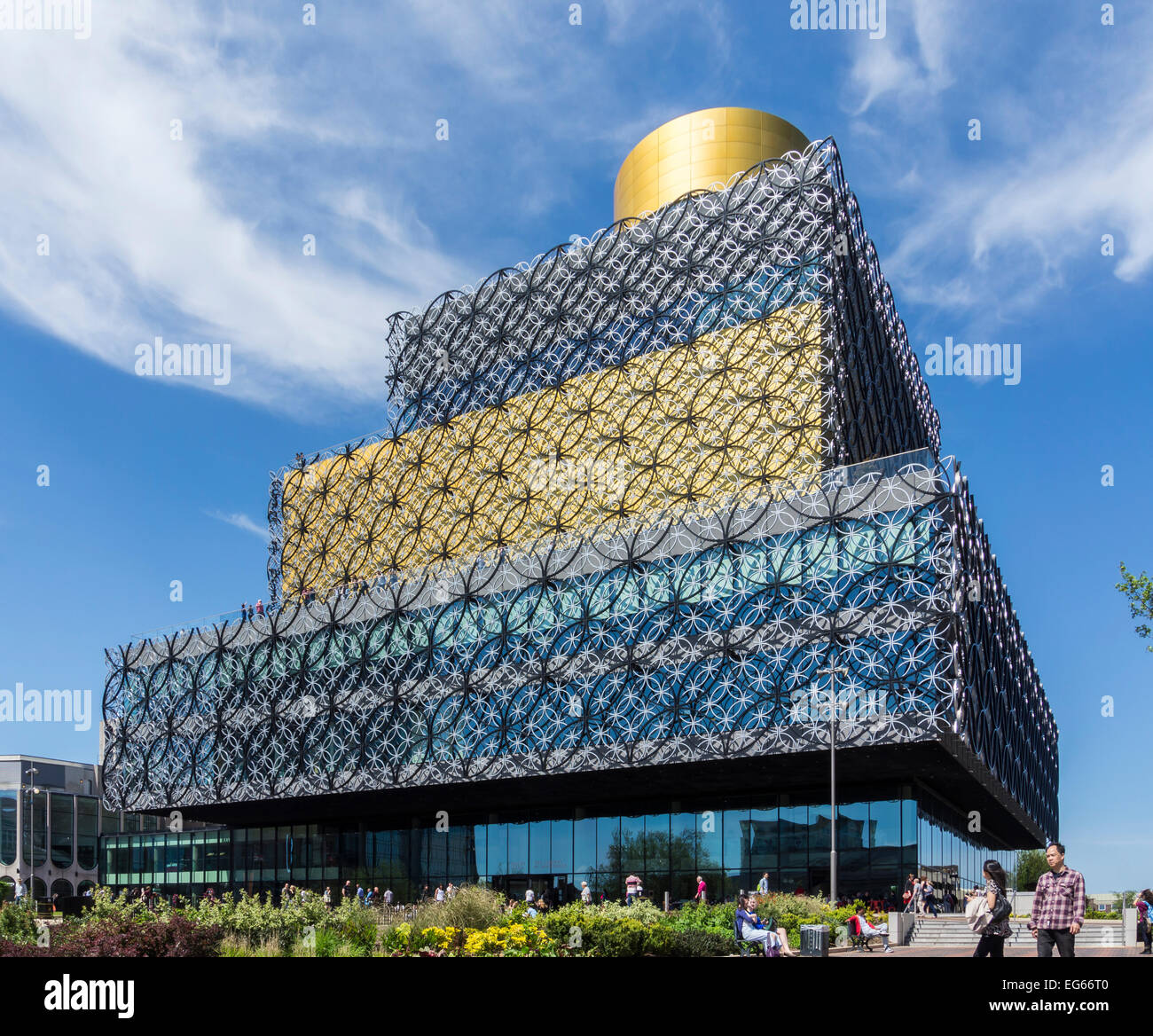 Facade new library birmingham hi-res stock photography and images - Alamy