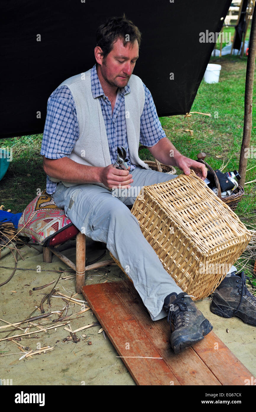 Demonstration of the craft of basket making weaving Stock Photo - Alamy