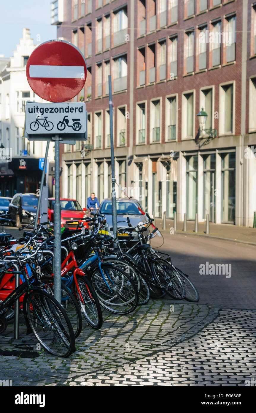 No entry except bicycles and motorbikes sign at a Dutch street ...