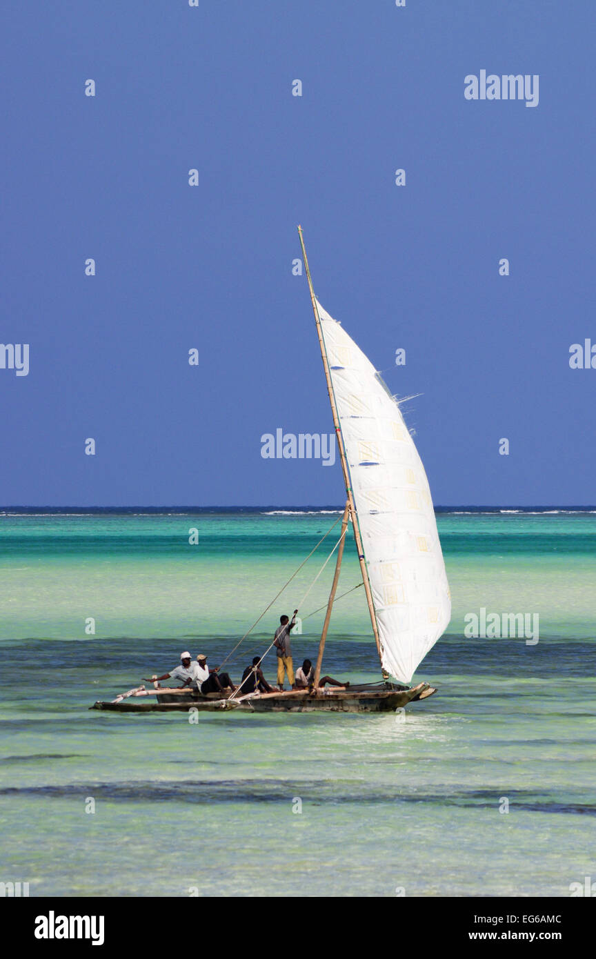 Ngalawa boat hi-res stock photography and images - Alamy