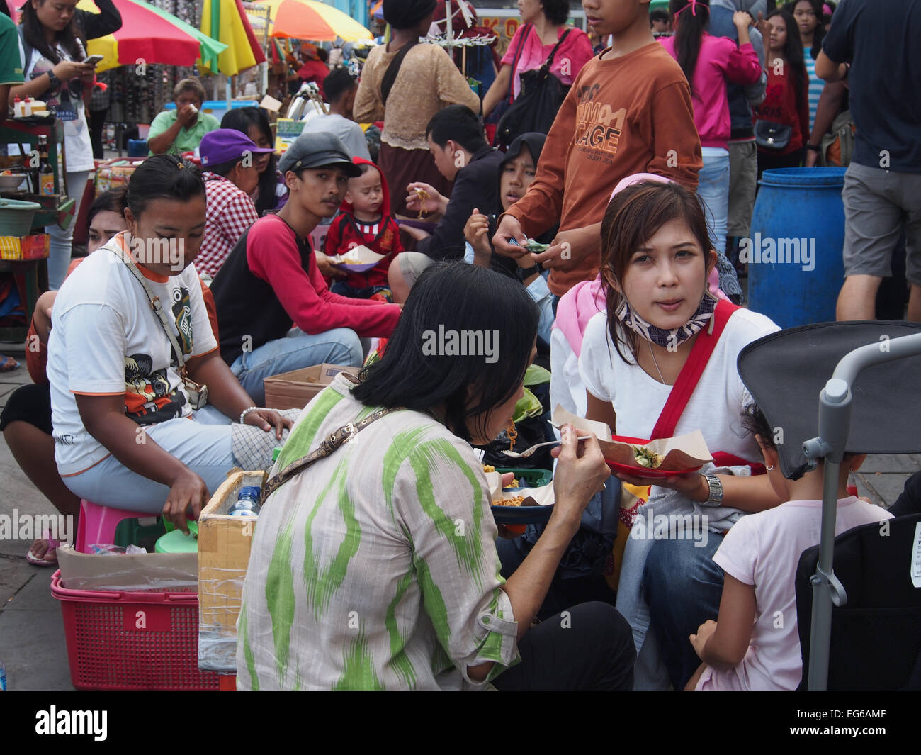 Jakarta street hi-res stock photography and images - Alamy