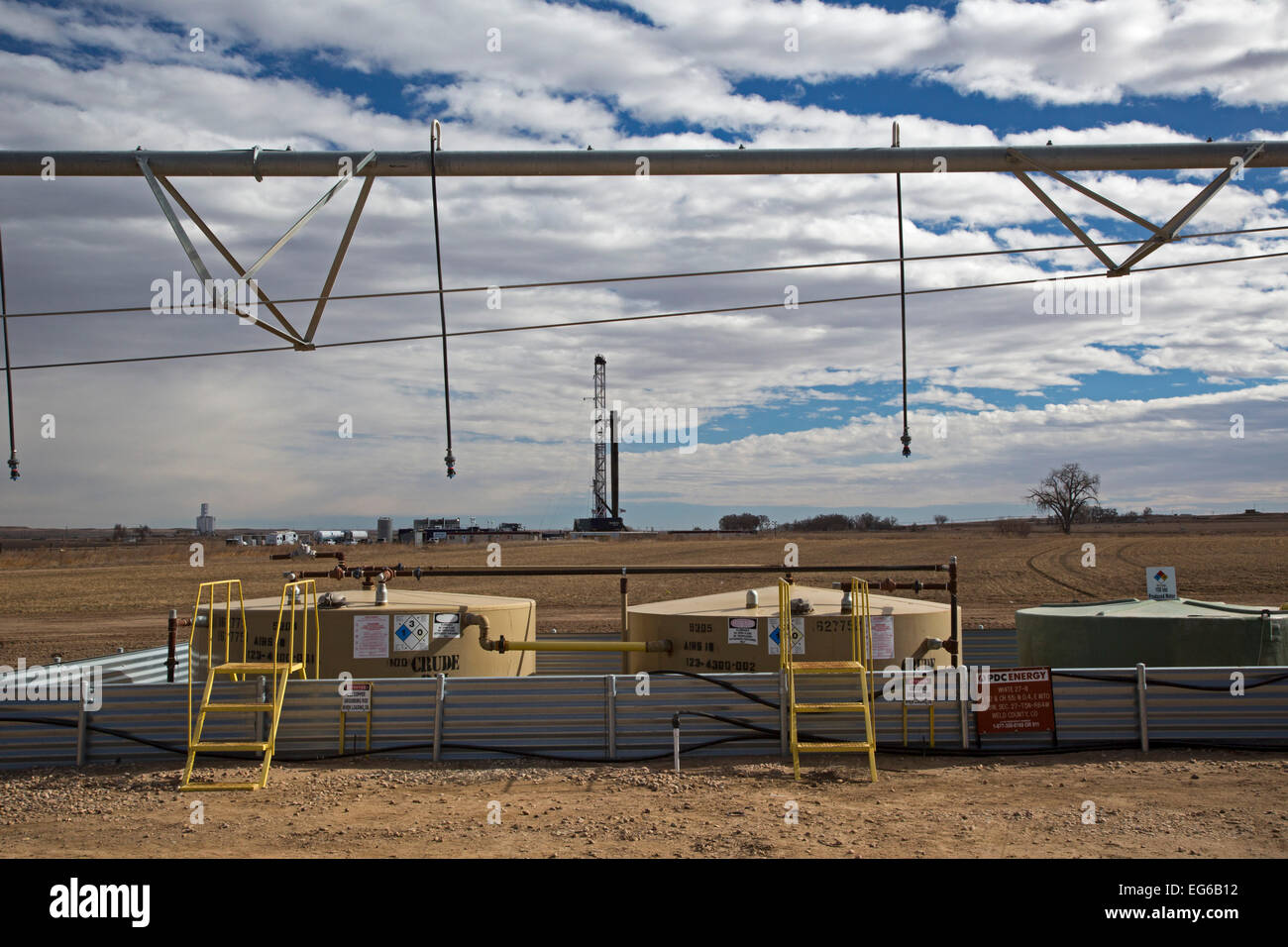 Kersey, Colorado - Oil drilling rigs and irrigation equipment on a farm ...