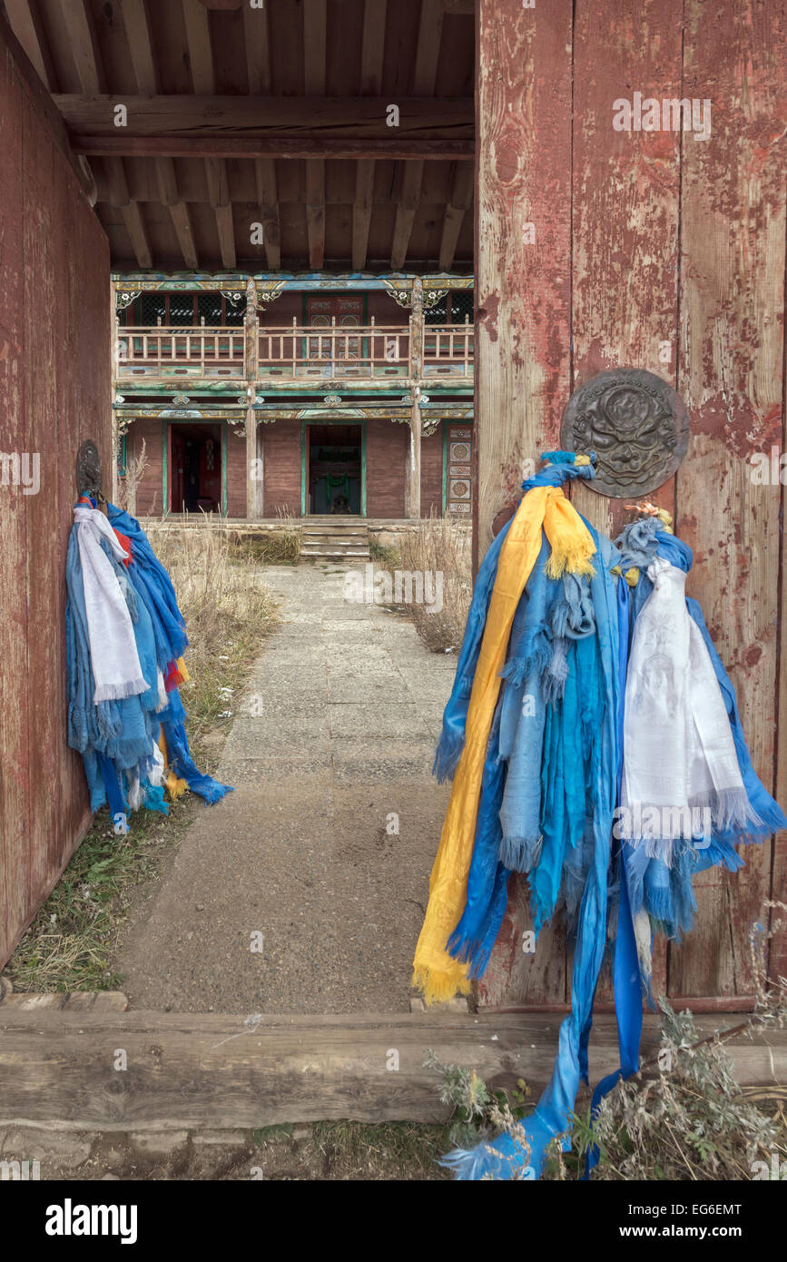 Looking into the courtyard of Manzushir Monastery, Bodg Khan Mountains ...