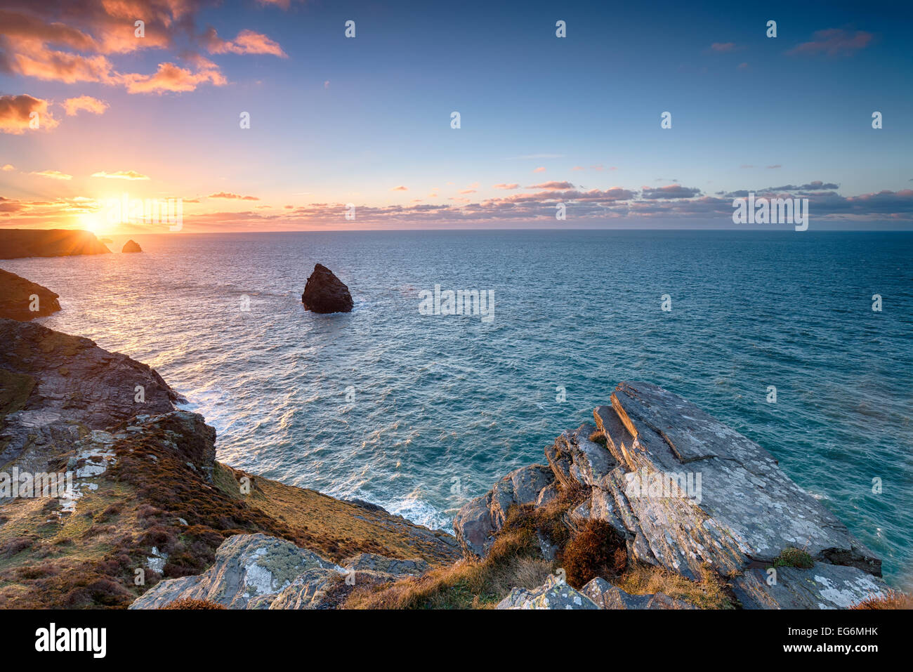 Beautiful sunset sunrise countryside landscape hi-res stock photography ...