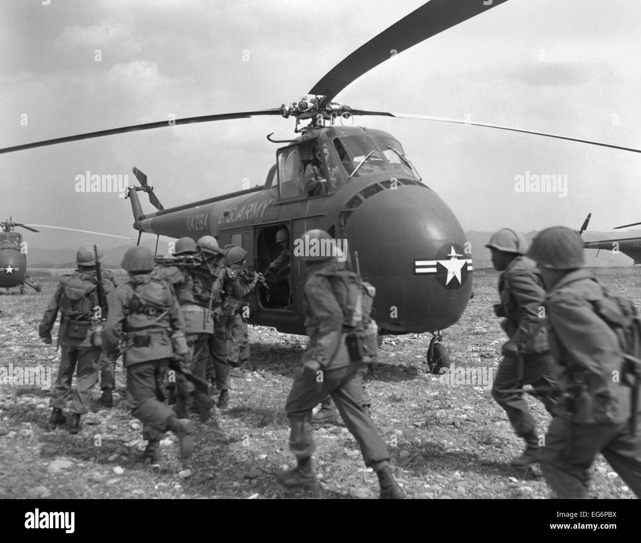 Korean war 1950 hi-res stock photography and images - Alamy