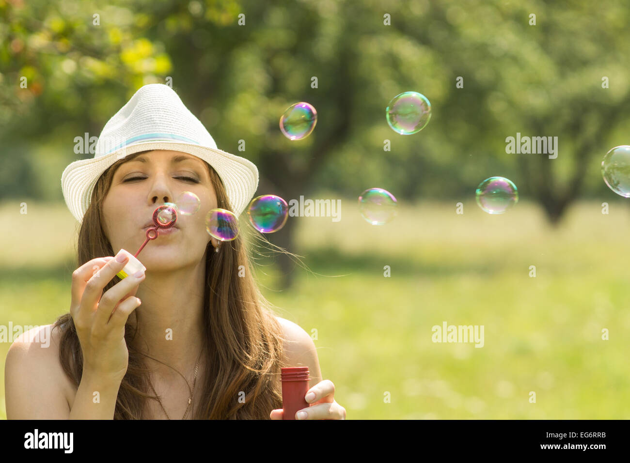 Soapbubbles hi-res stock photography and images - Alamy