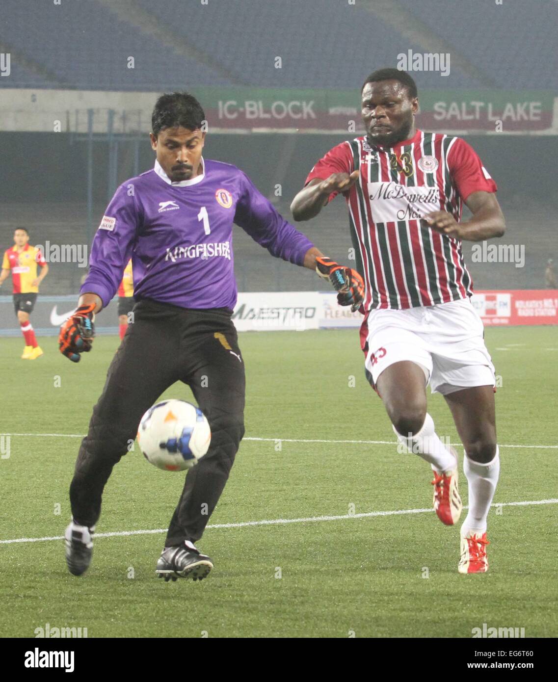 Kolkata, India. 17th Feb, 2015. Players in action during Mohun Bagan vs ...