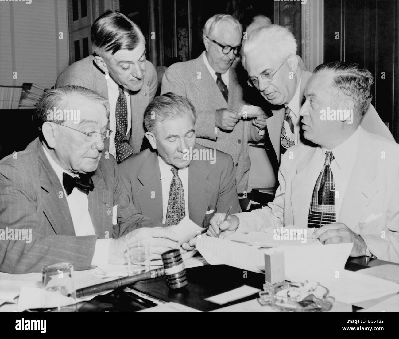 U s senators voting hi-res stock photography and images - Alamy