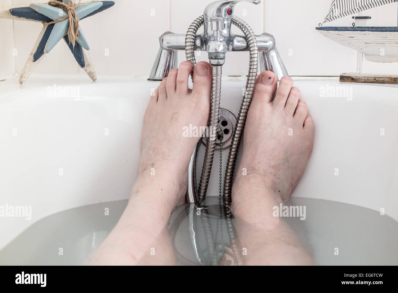 Male having a bath Stock Photo - Alamy
